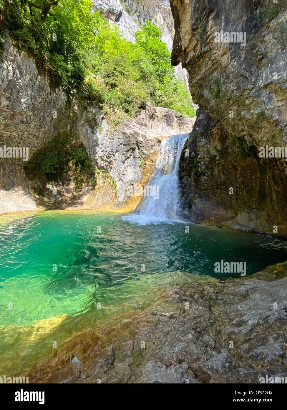 beautiful views of the Escuain Gorges with natural pools and very ...