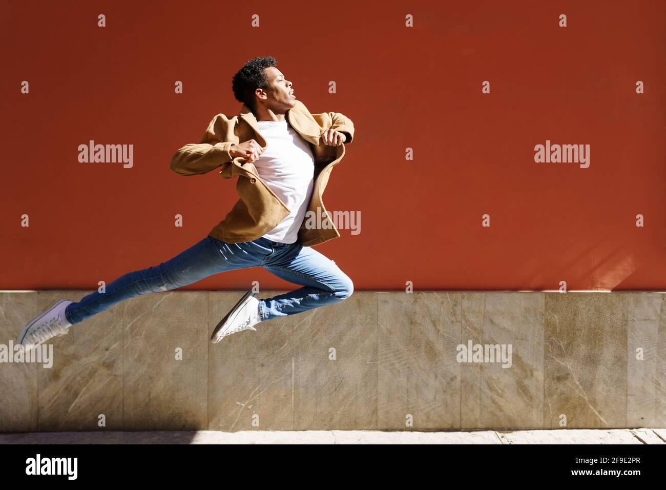 Acrobatic jump hi-res stock photography and images - Alamy
