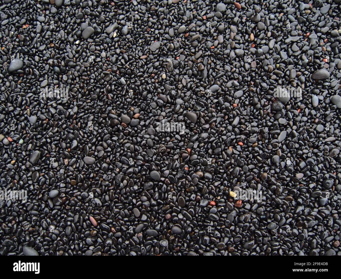 Pebble ground hi-res stock photography and images - Alamy