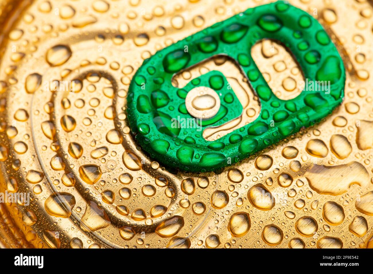 Cold metal beer can with water drops. Alcoholic drink. Canned drinks ...