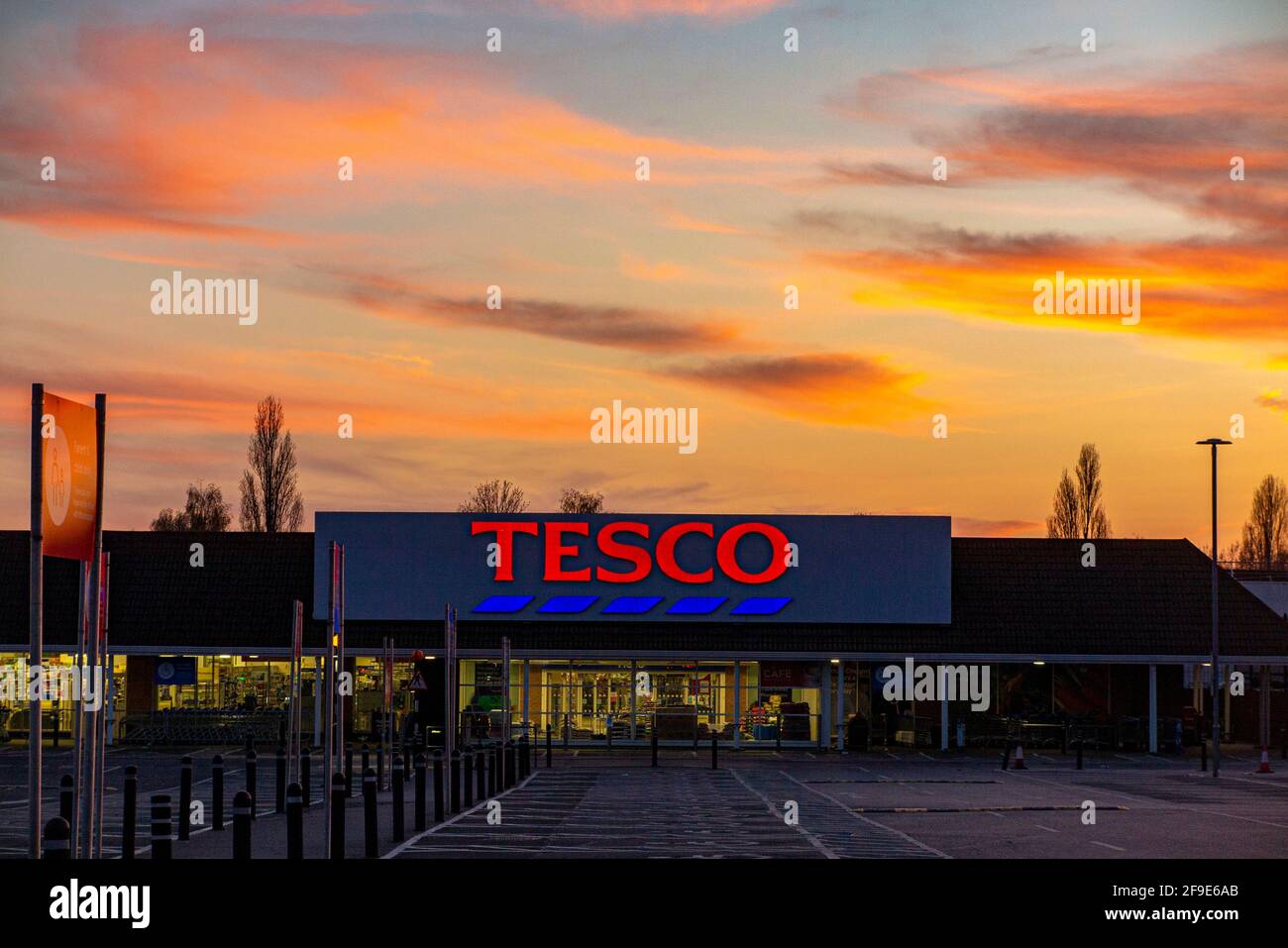 Sign at a branch of tesco hi-res stock photography and images - Alamy