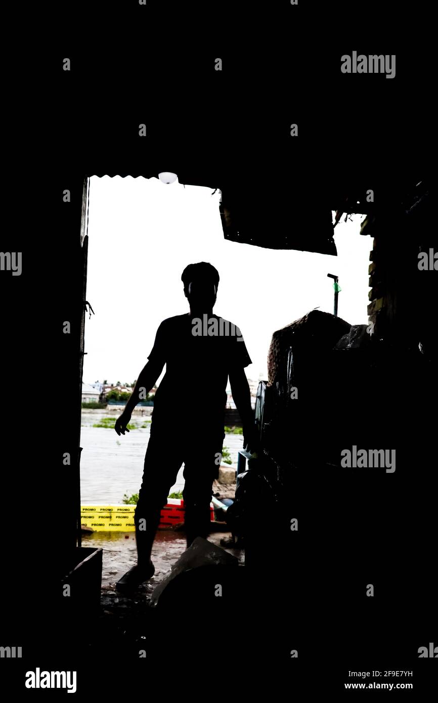 Factory worker silhouette hi-res stock photography and images - Alamy