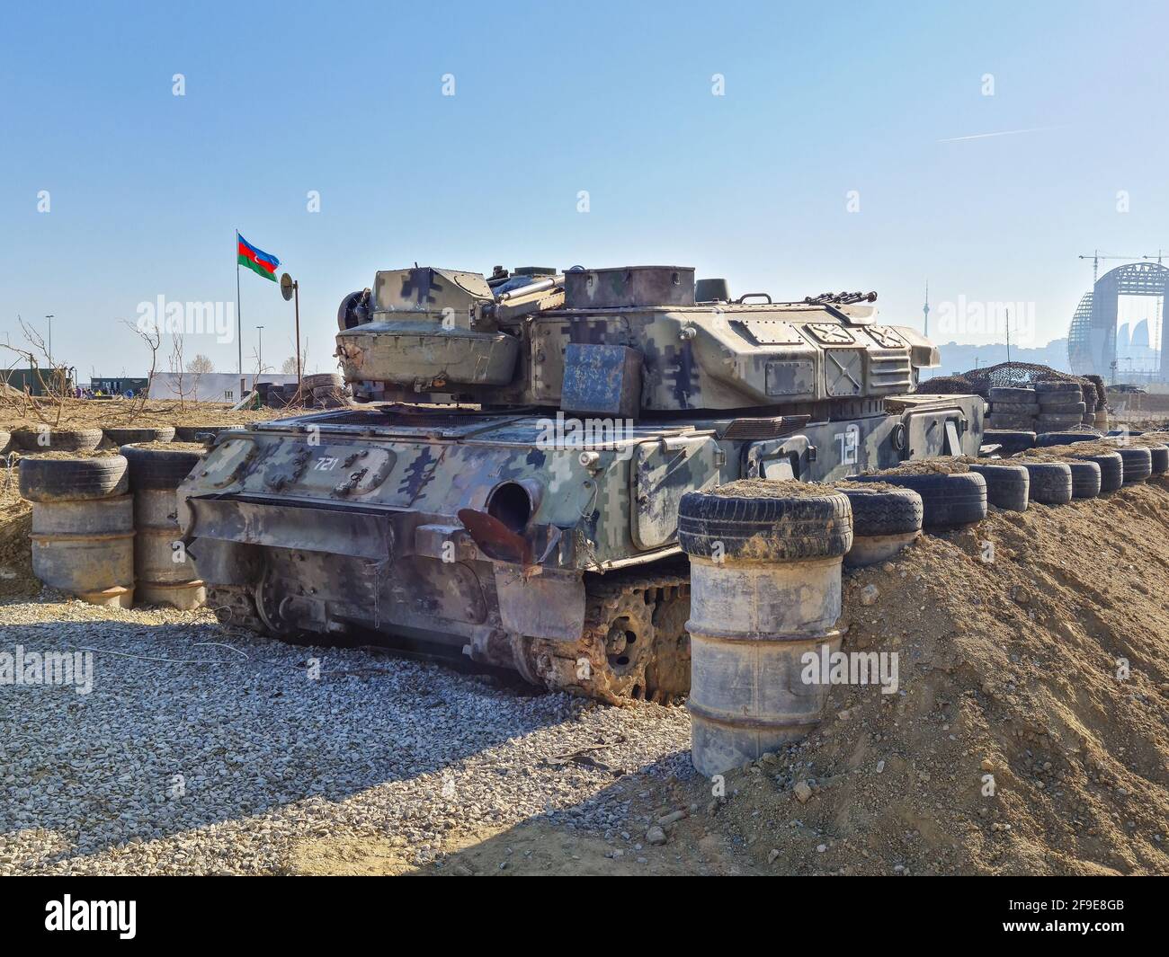 Camouflage machine gun production hi-res stock photography and images ...