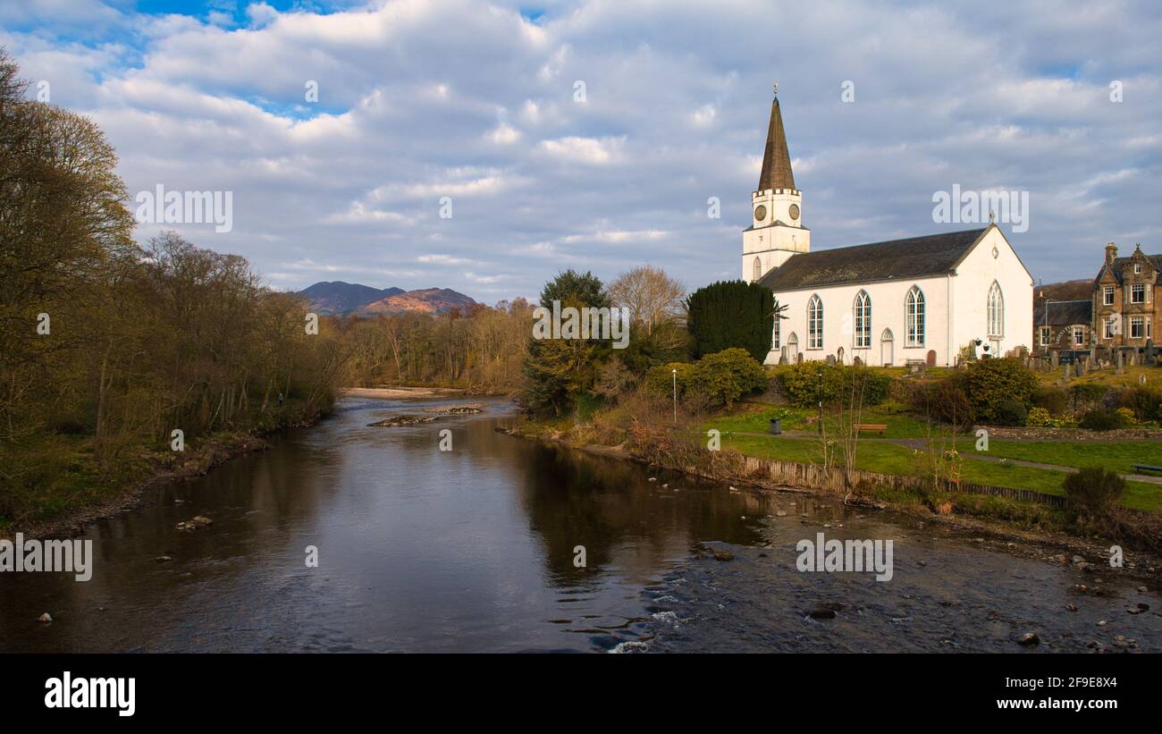 Comrie white church hi-res stock photography and images - Alamy