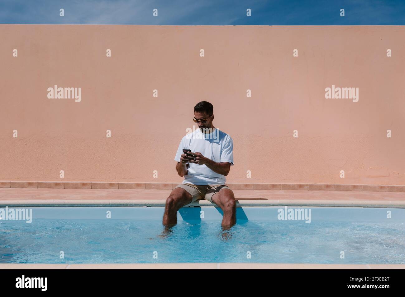 Work in summer hi-res stock photography and images - Alamy