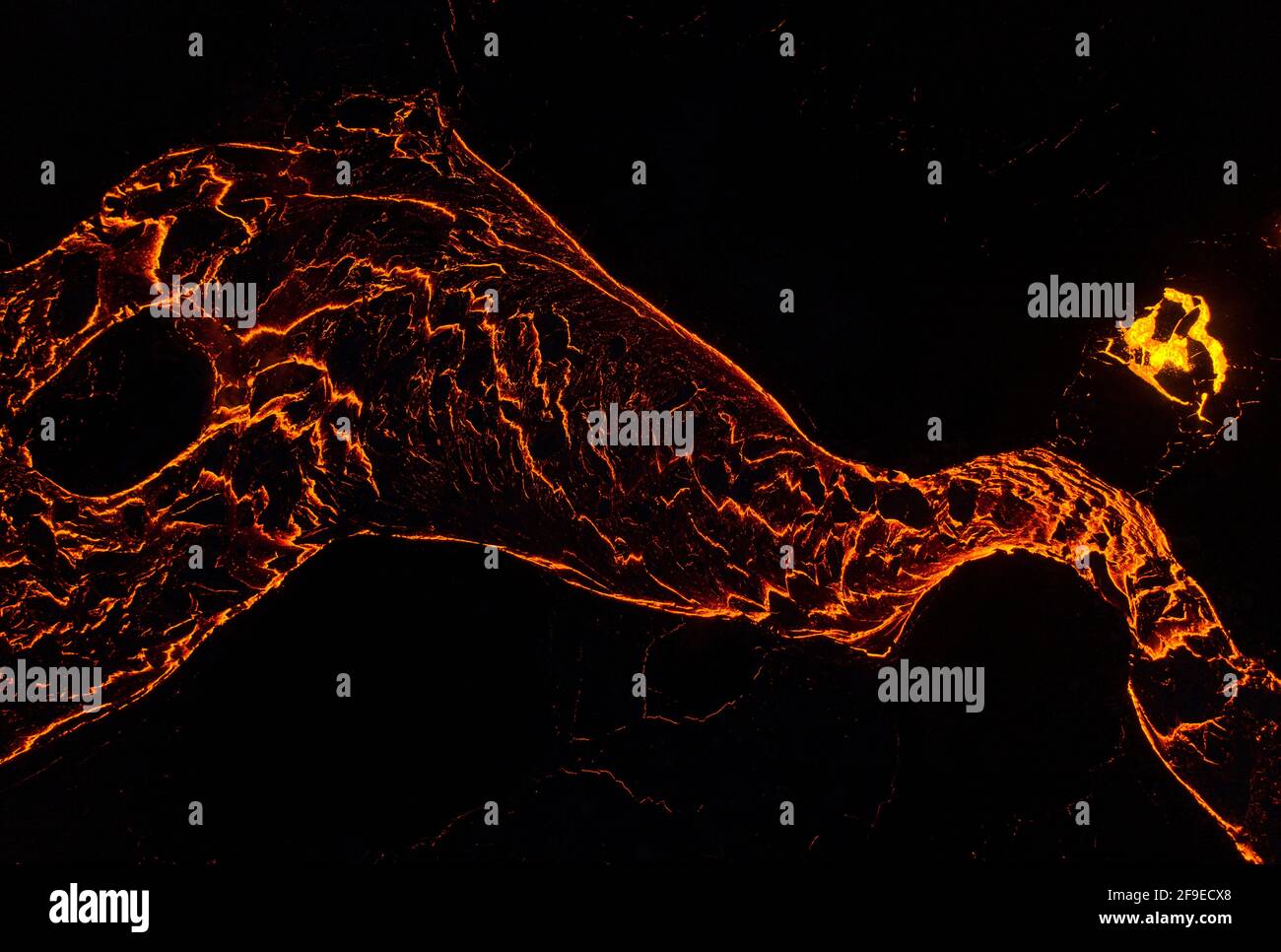 From above the magma of the volcano runs in the form of rivers of lava ...