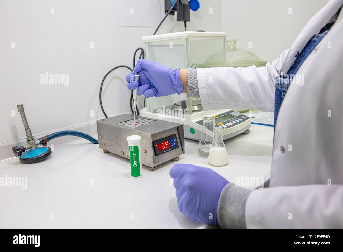 Microencapsulation hi-res stock photography and images - Alamy