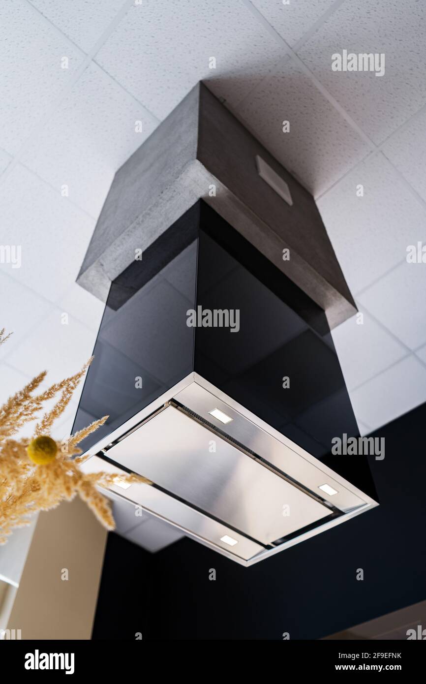 Ceiling hood cooker hi-res stock photography and images - Alamy