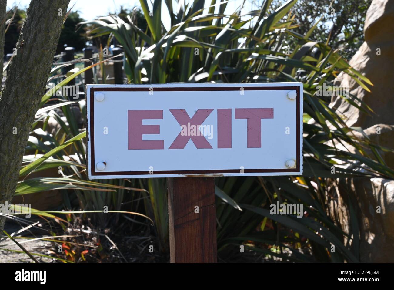 Large exit sign hi-res stock photography and images - Alamy