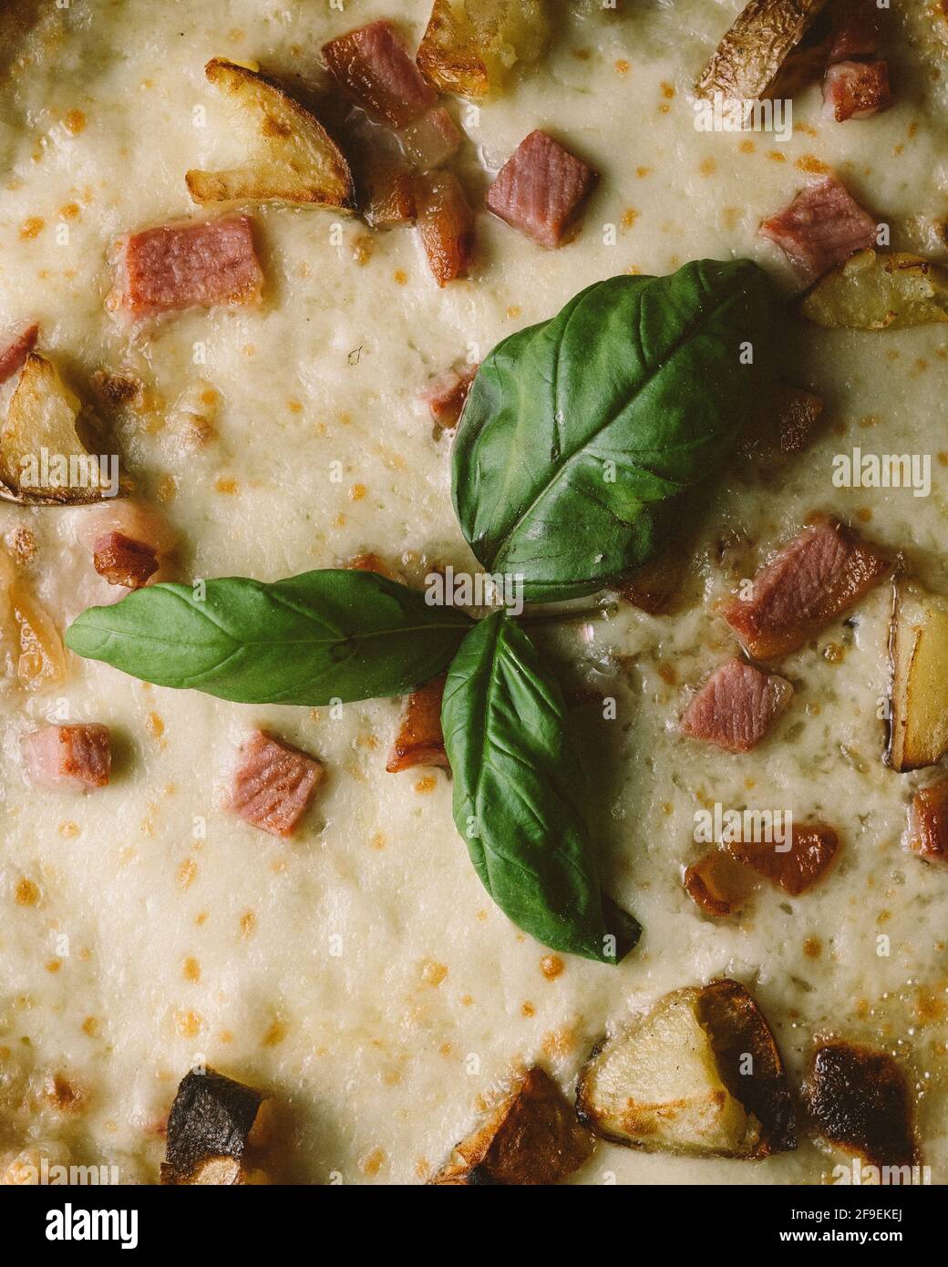 FOOD PHOTOGRAPHY - Traditional Italian plate Stock Photo - Alamy