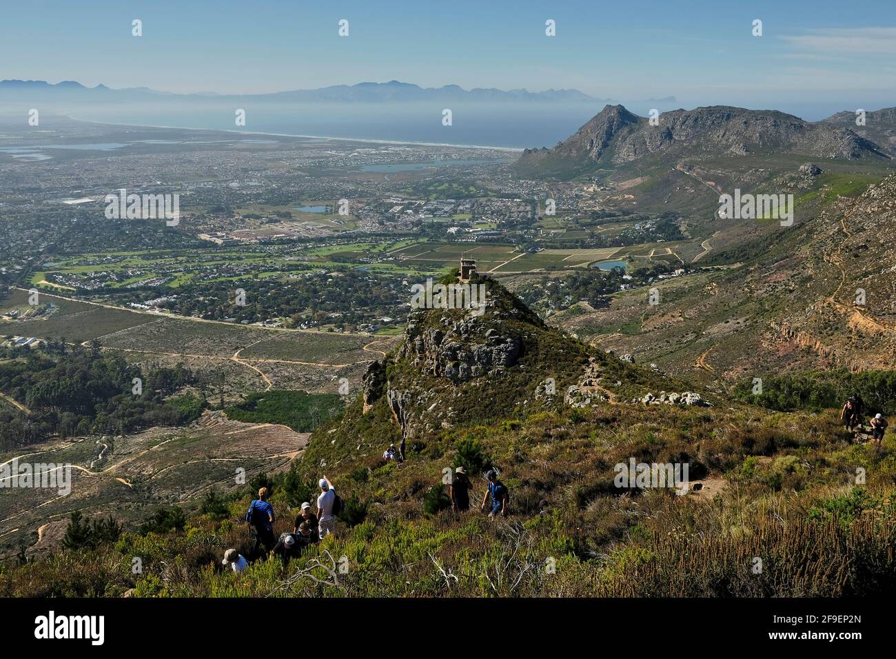 Elephant's Eye hiking trail in the SANParks silvermine nature reserve ...