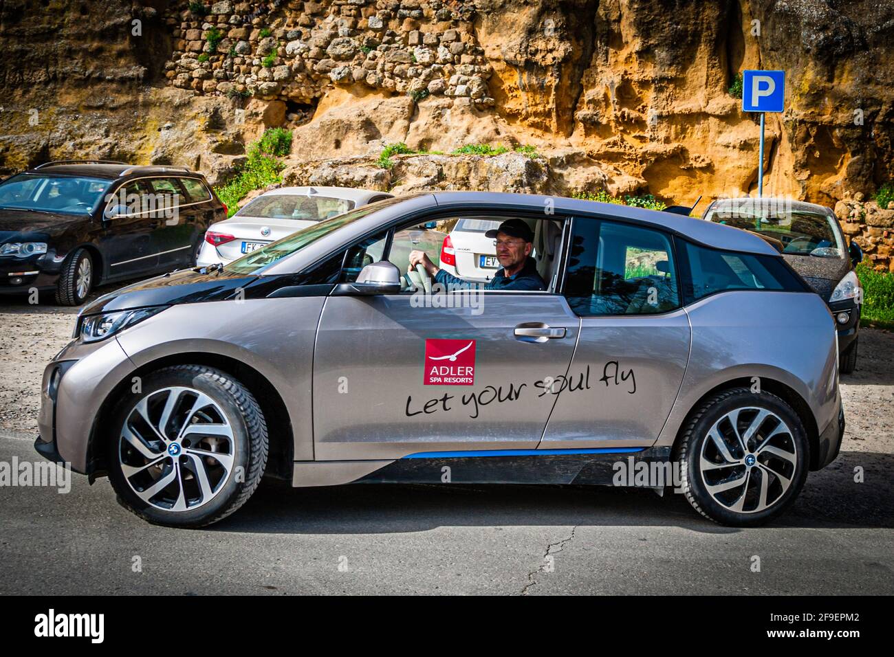 Luxury car driving countryside hi-res stock photography and images - Alamy
