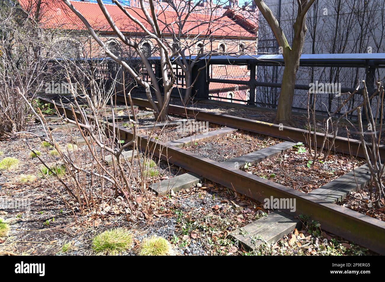 High Line park in New York City, built on the site of an old railroad ...