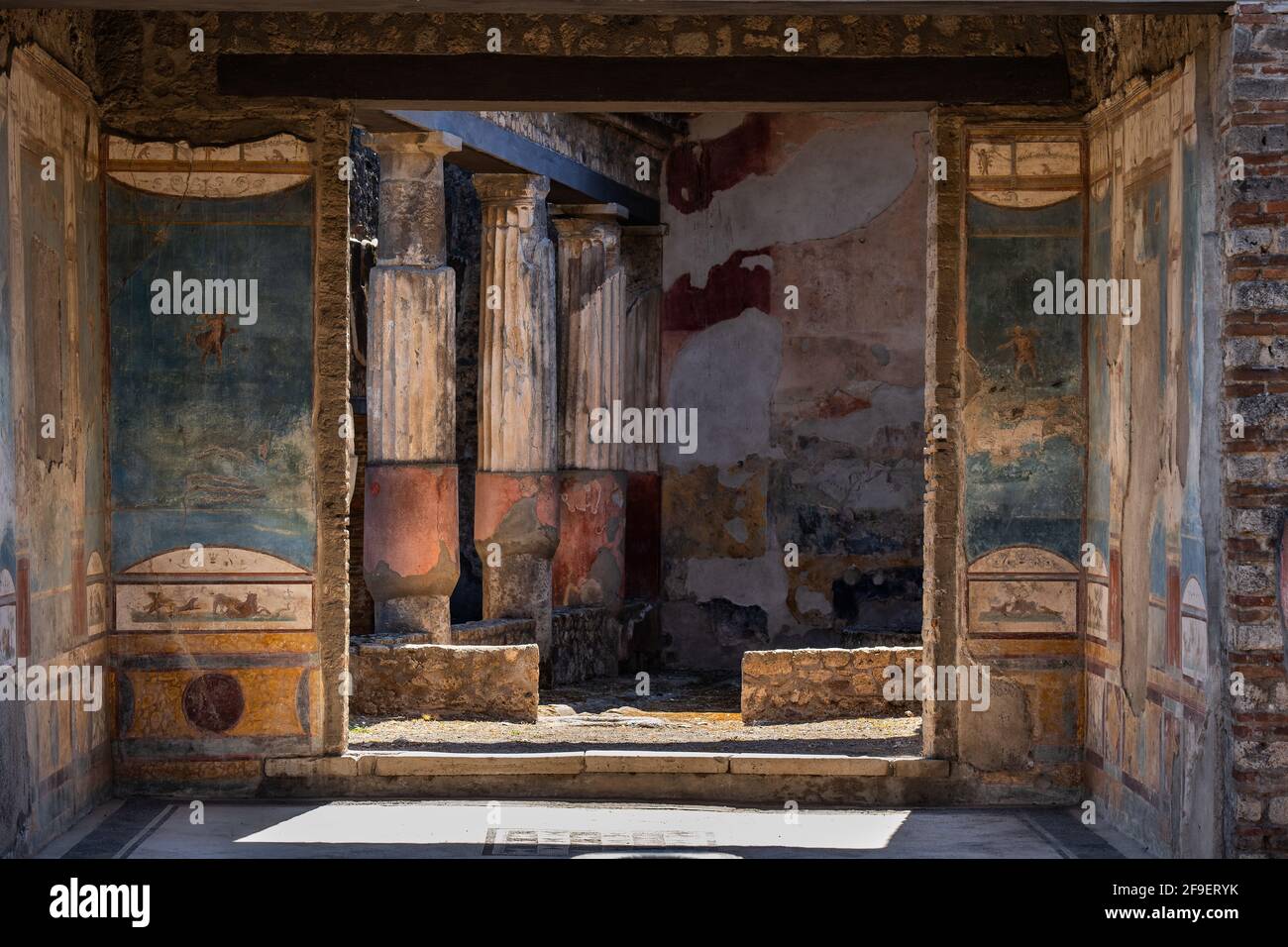 Italy, Pompeii, House of the Ancient Hunt (Casa della Caccia Antica) in ...