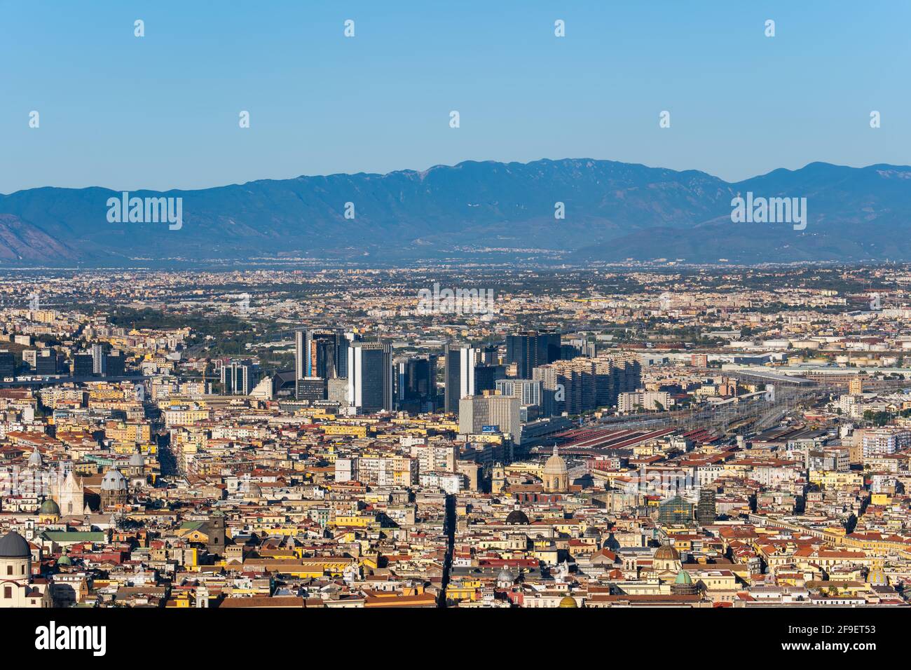 City of naples historic centre hi-res stock photography and images - Alamy