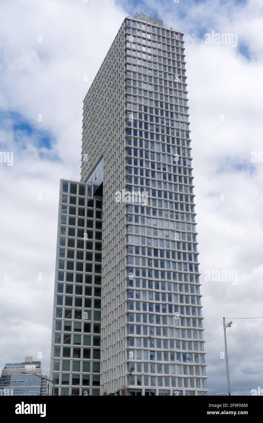 Brooklyn, NY - USA - April 17, 2021: One South First, 260 Kent Avenue ...