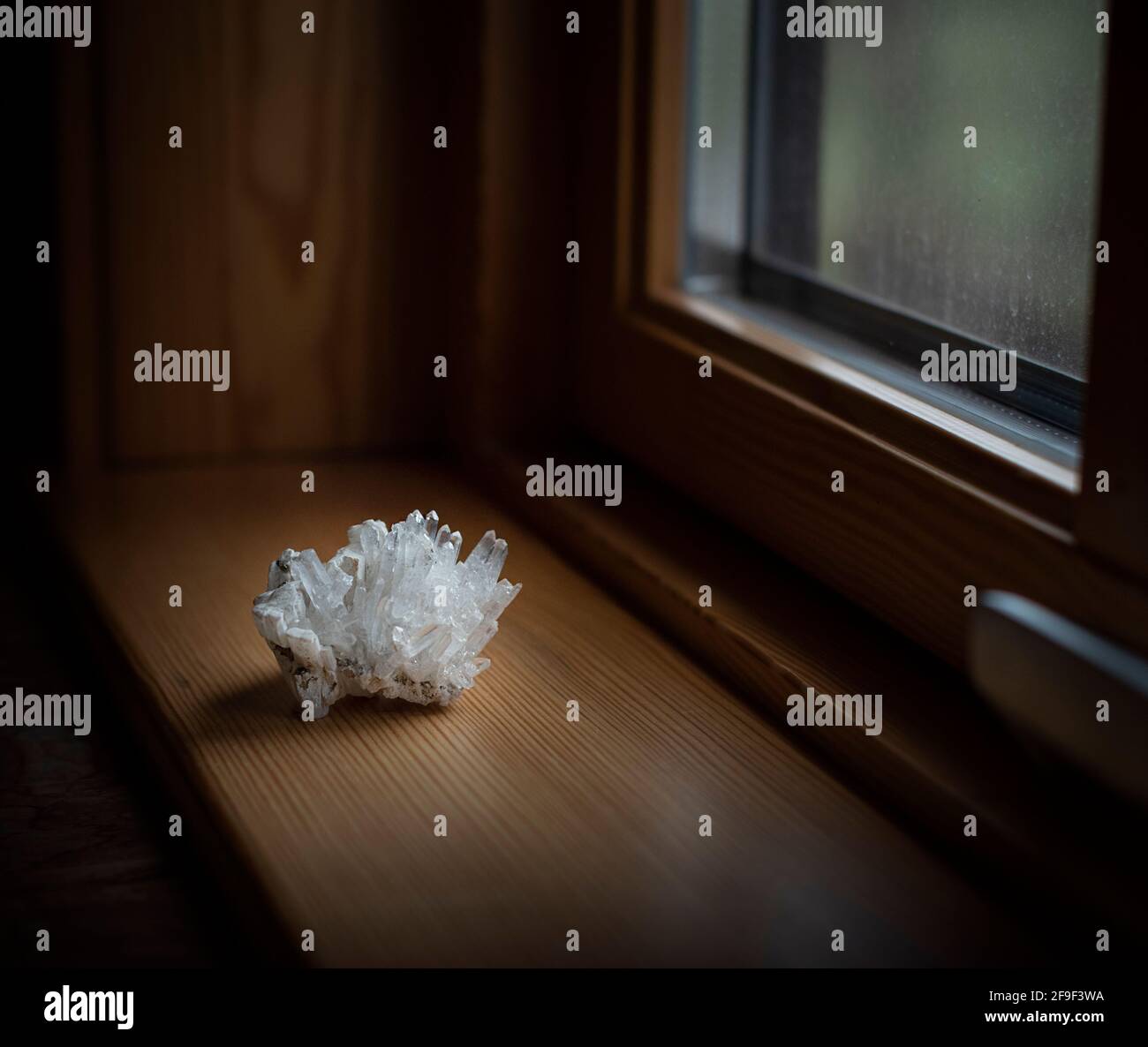 Real mineral, stones and crystal used in non-traditional medicine and ...