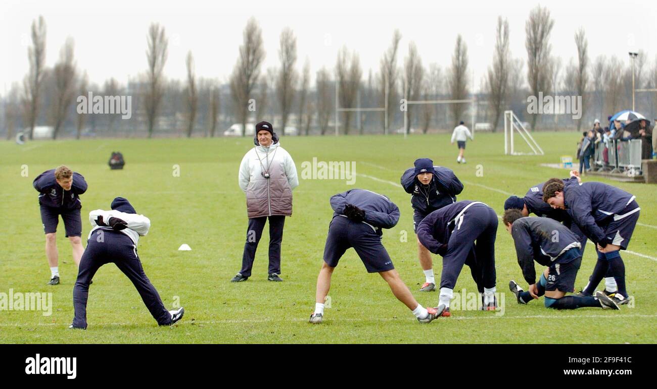 Chelsea training ground hi-res stock photography and images - Alamy