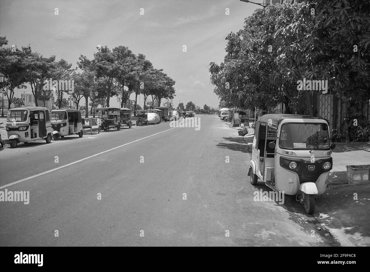 Asia lockdown Black and White Stock Photos & Images - Alamy