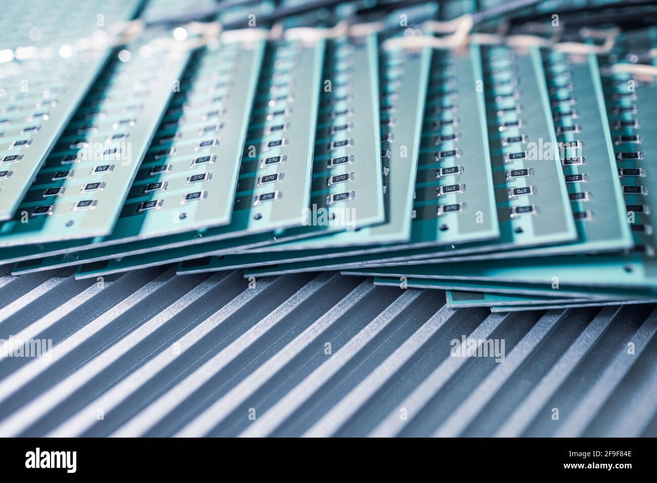 Close-up side view of a panel of SMD resistors Stock Photo - Alamy