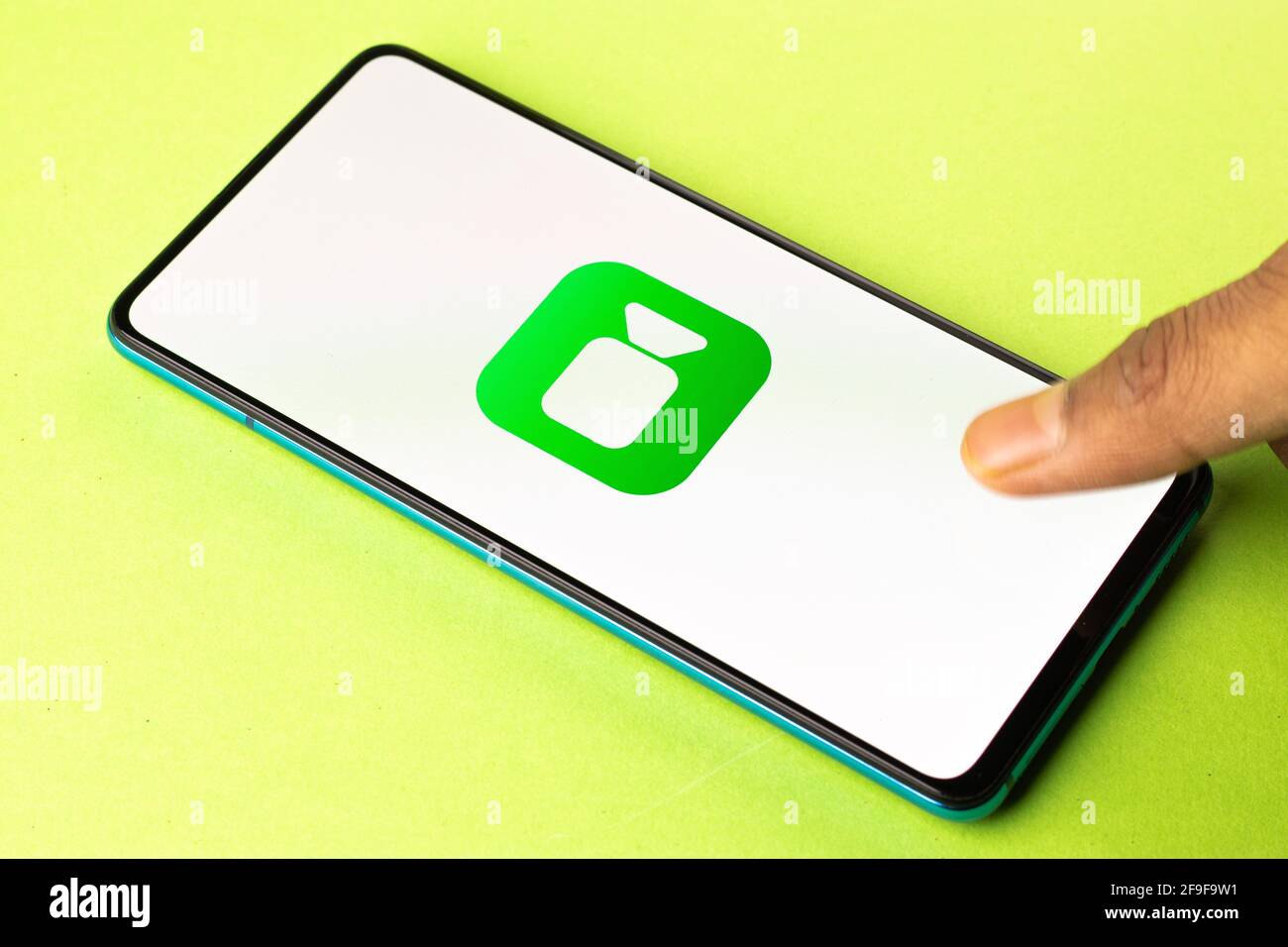 Assam, india - April 19, 2021 : FaceTime logo on phone screen stock ...