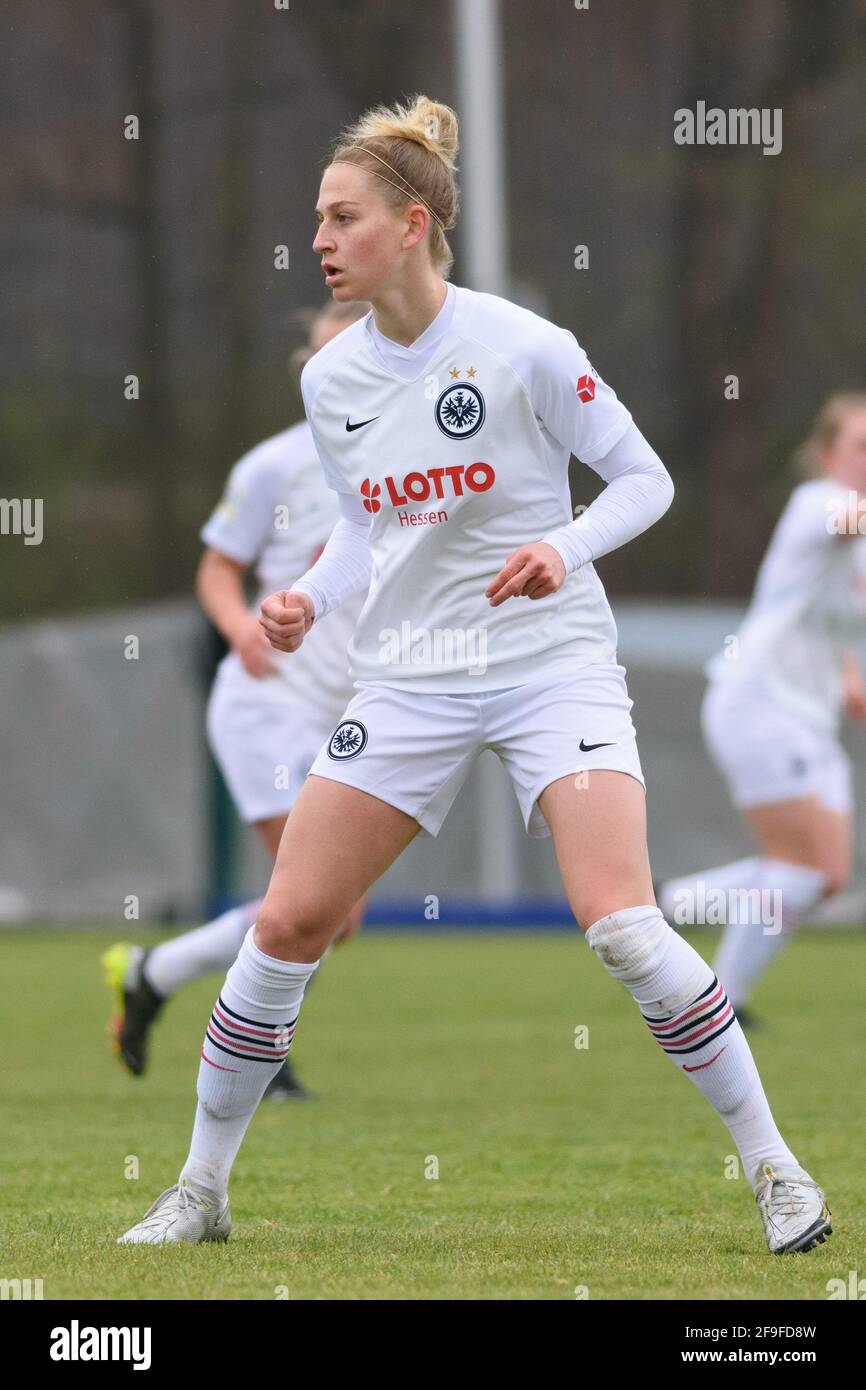 Aschheim, Germany. 18th Apr, 2021. Saskia Matheis (25 Eintracht ...