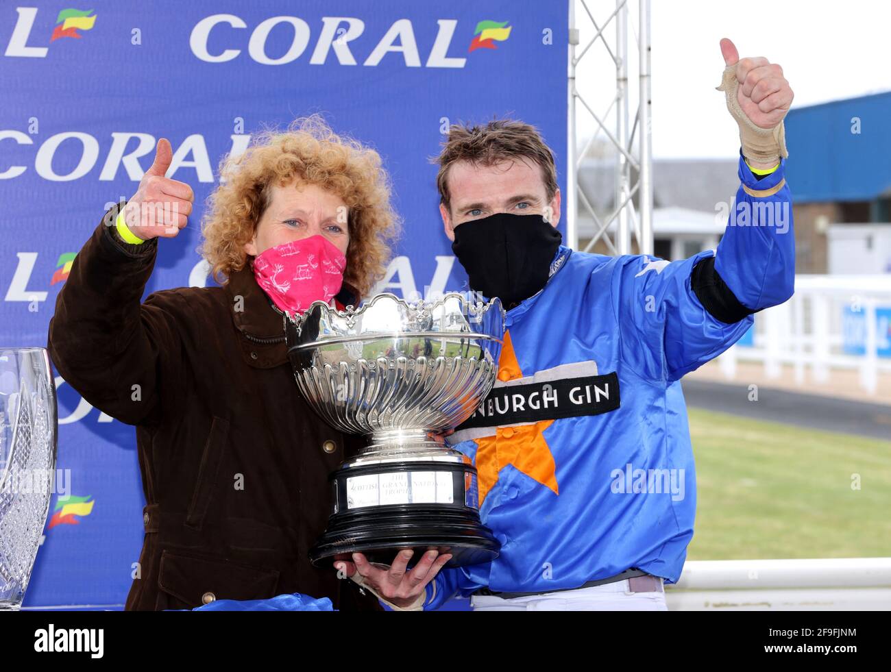 Lucinda russell mighty thunder hi-res stock photography and images - Alamy