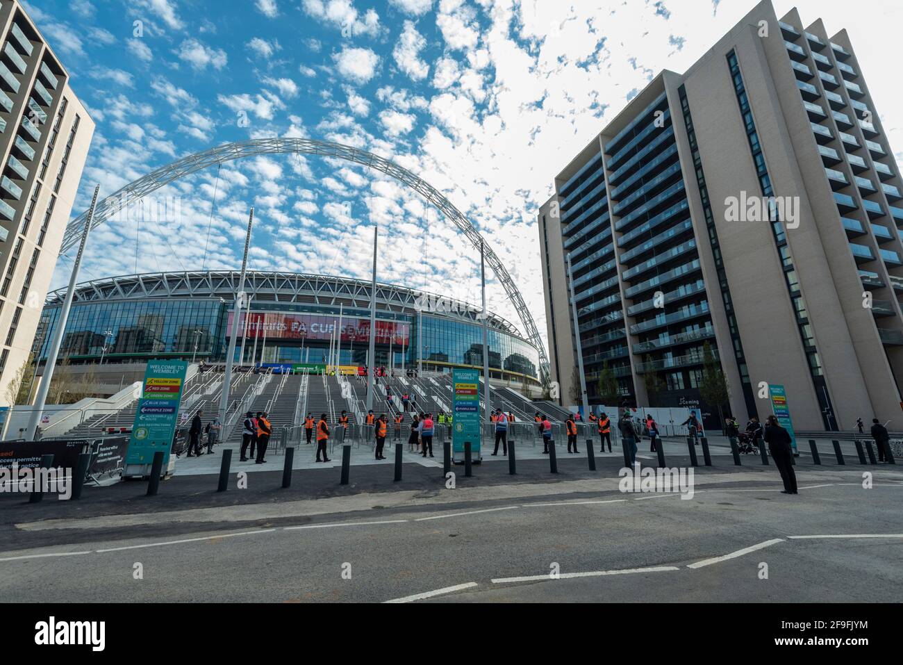 Wembley will be largest football stadium hi-res stock photography and ...