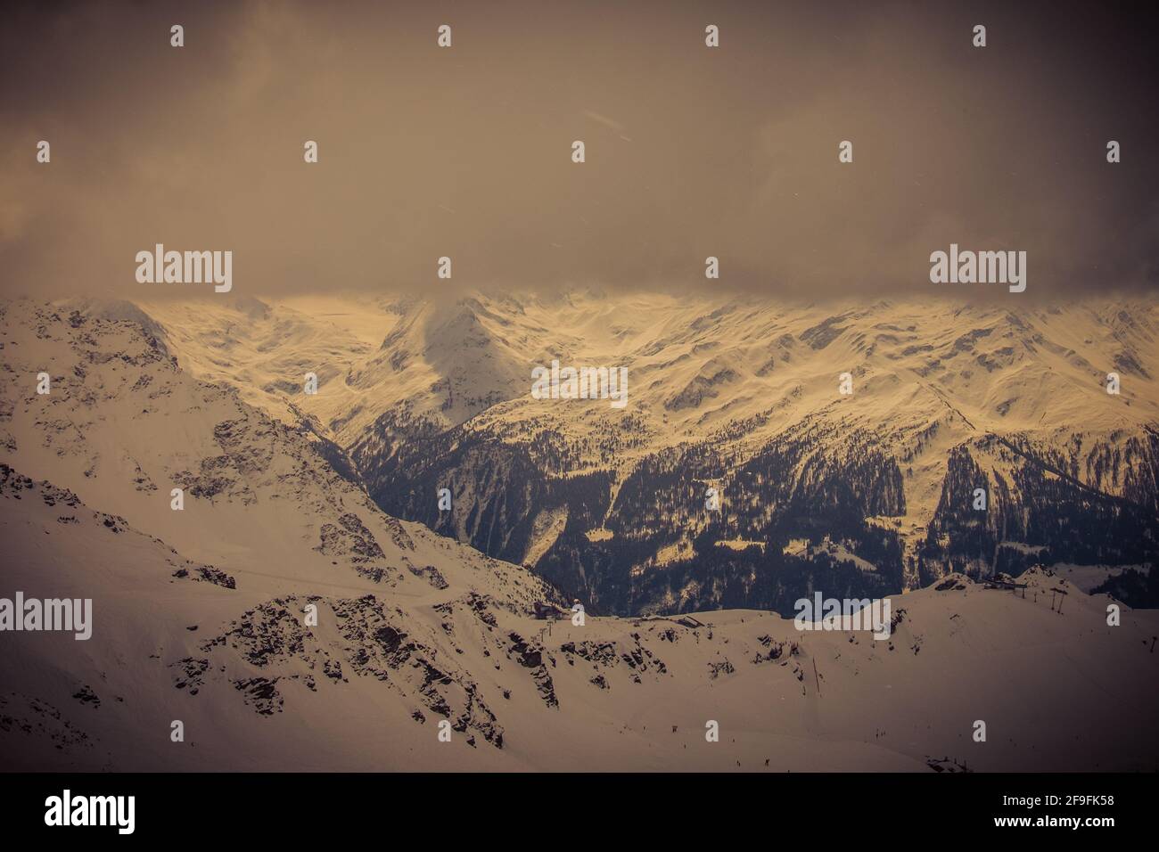 Landscape view of the ski and snowboard ressort of Verbier - 4 Vallées ...