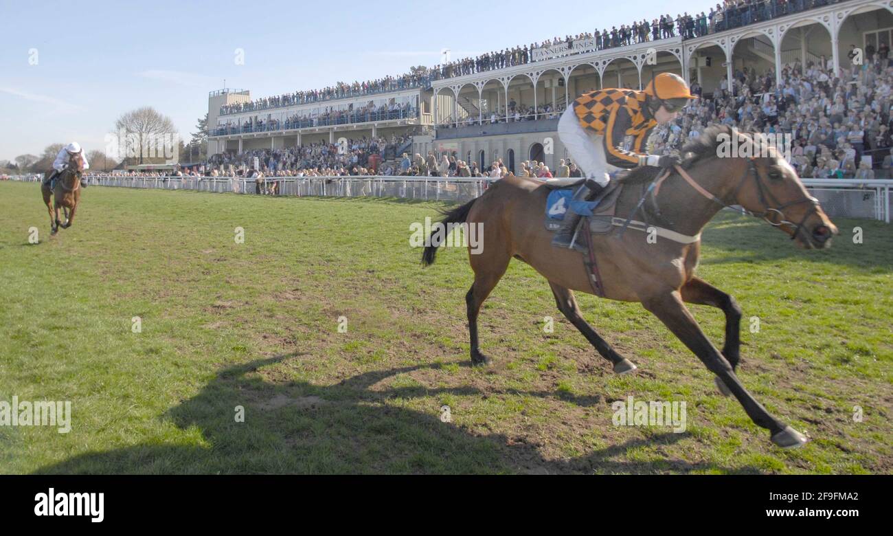 RACING AT LUDLOW THE WINNER OF THE 4.OO RACE 5/4/2007 PICTURE DAVID ...