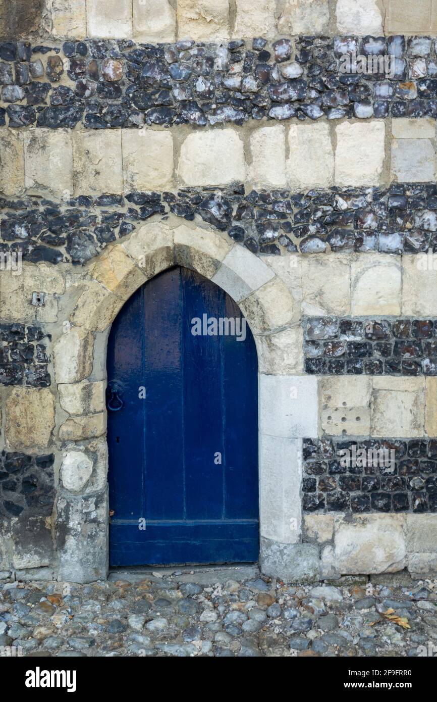 Old Blue Arched door doorway Stock Photo - Alamy