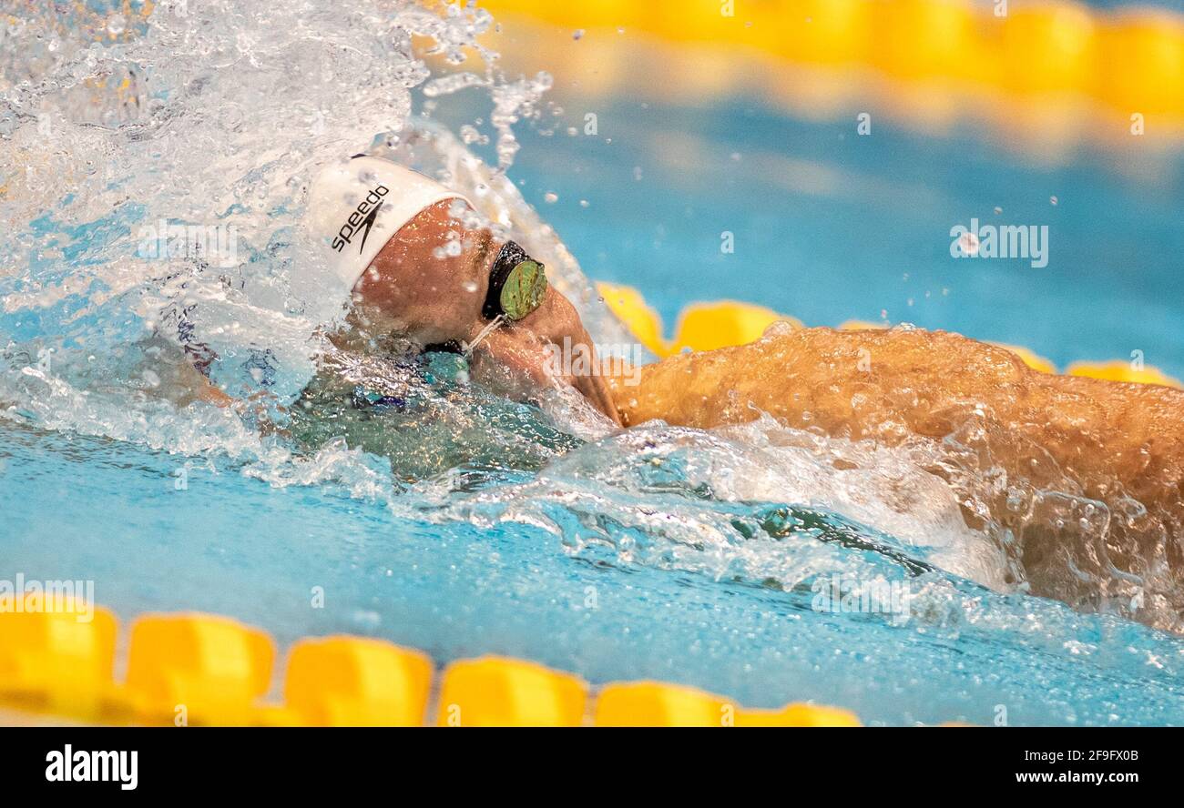 Berlin, Germany. 18th Apr, 2021. Swimming, Olympic qualification, pool ...