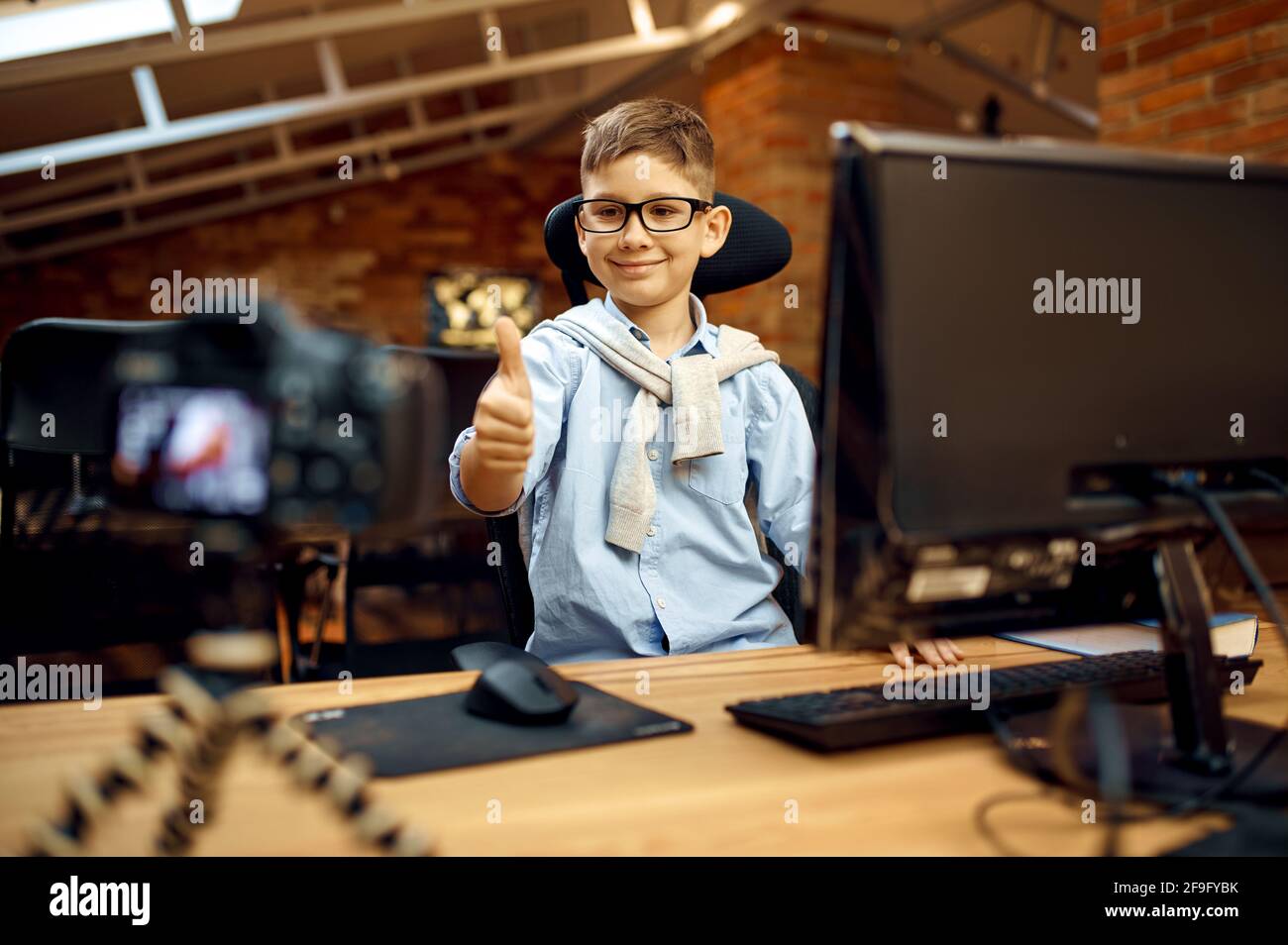 Boy vlogger hi-res stock photography and images - Alamy