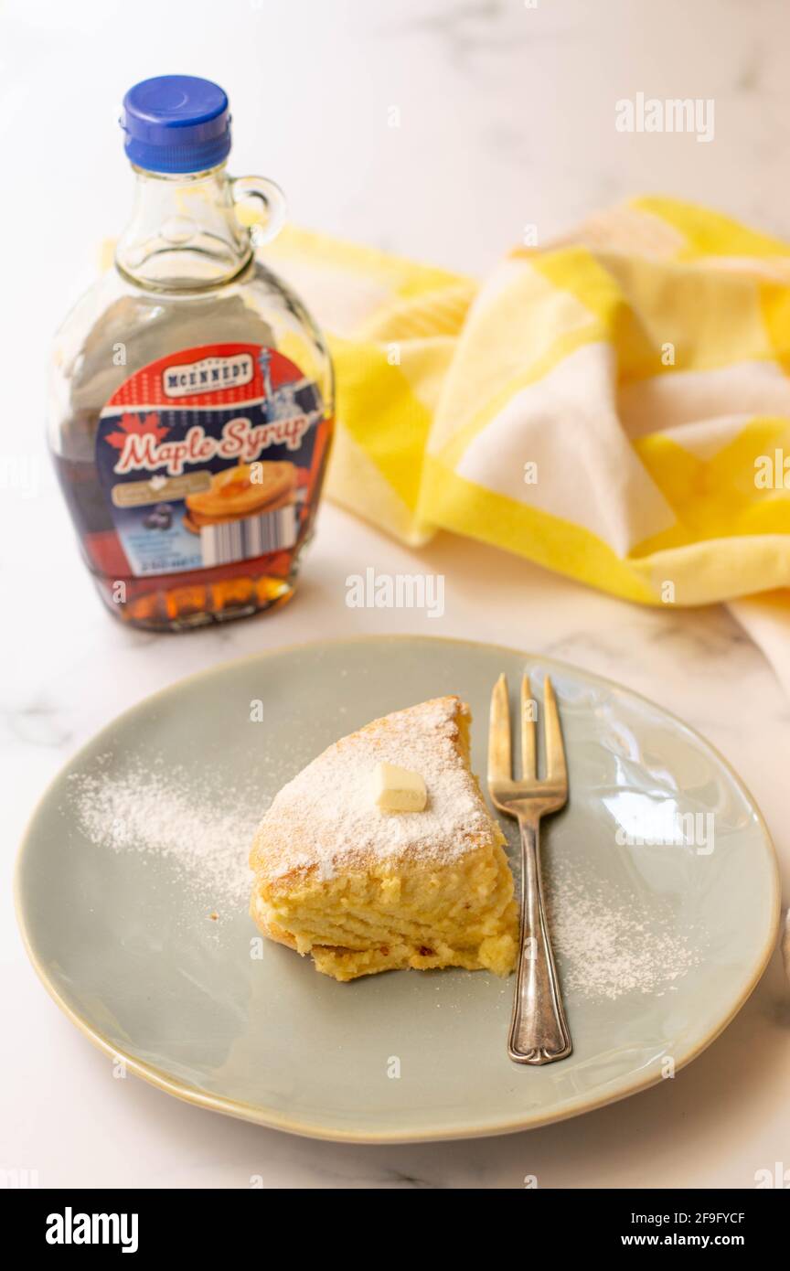 Kasutera hi-res stock photography and images - Alamy