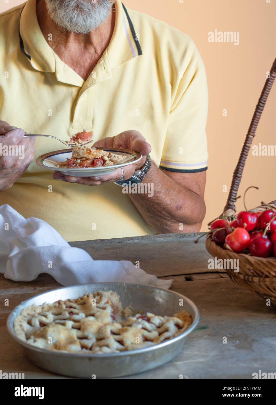 Person eat hi-res stock photography and images - Alamy