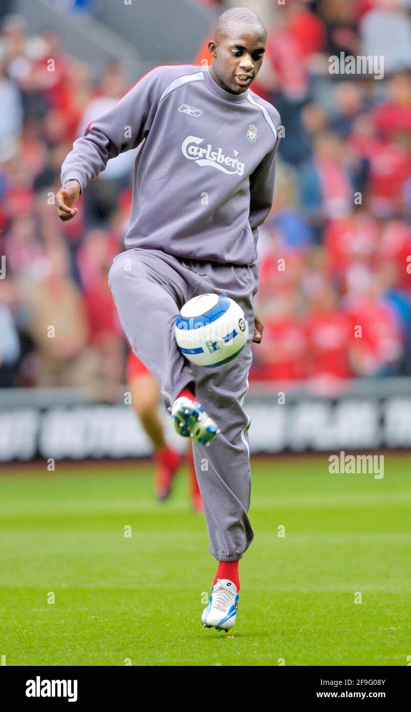 Momo sissoko hi-res stock photography and images - Alamy