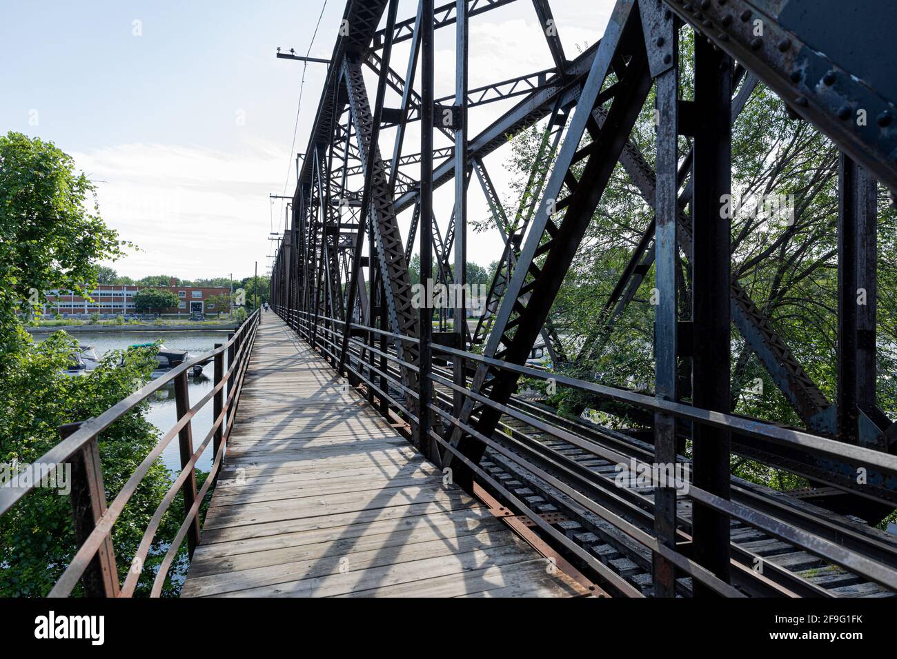 Pathway path structure hi-res stock photography and images - Alamy