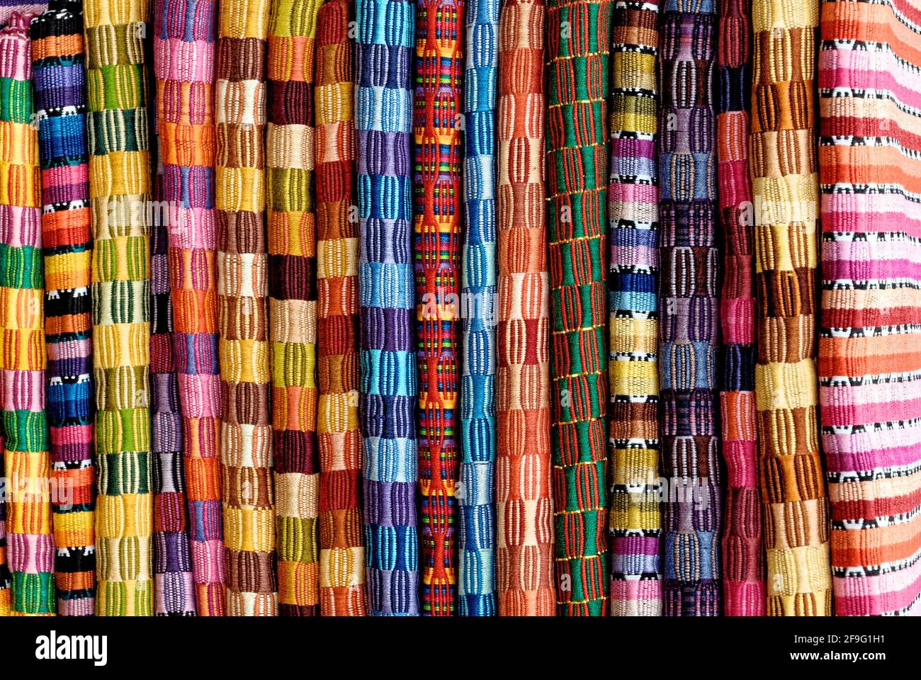 Traditional handwoven Guatemalan textiles made & sold by local Mayans ...