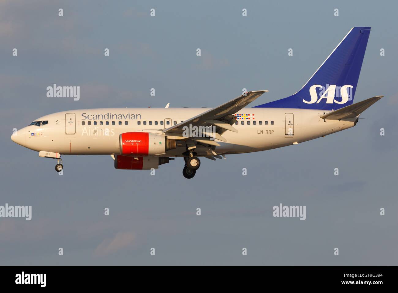 Boeing 737 600 hi-res stock photography and images - Alamy