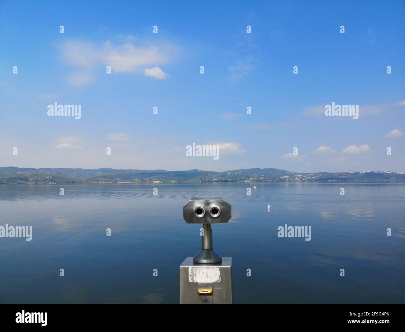 City viewer hi-res stock photography and images - Alamy