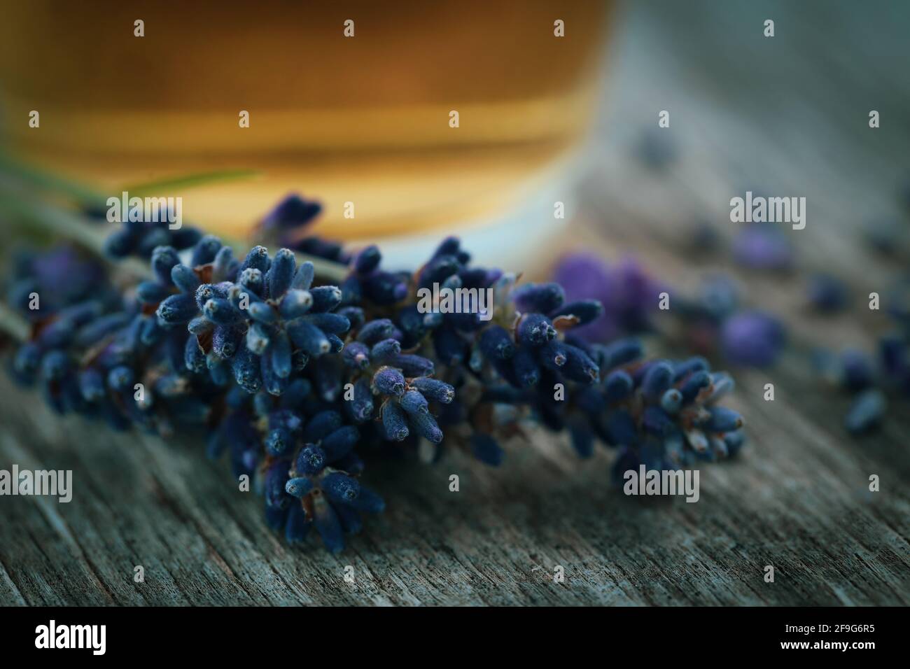 Lavender tea hi-res stock photography and images - Alamy