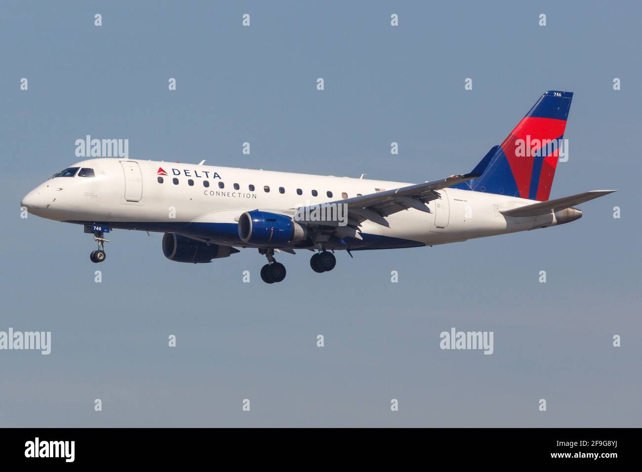 Los Angeles, USA - 22. February 2016: Delta Connection Embraer 170 at ...