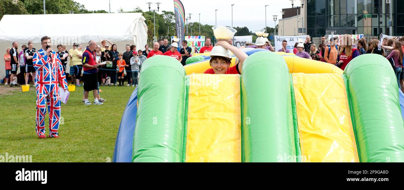 Its a knockout hi-res stock photography and images - Alamy
