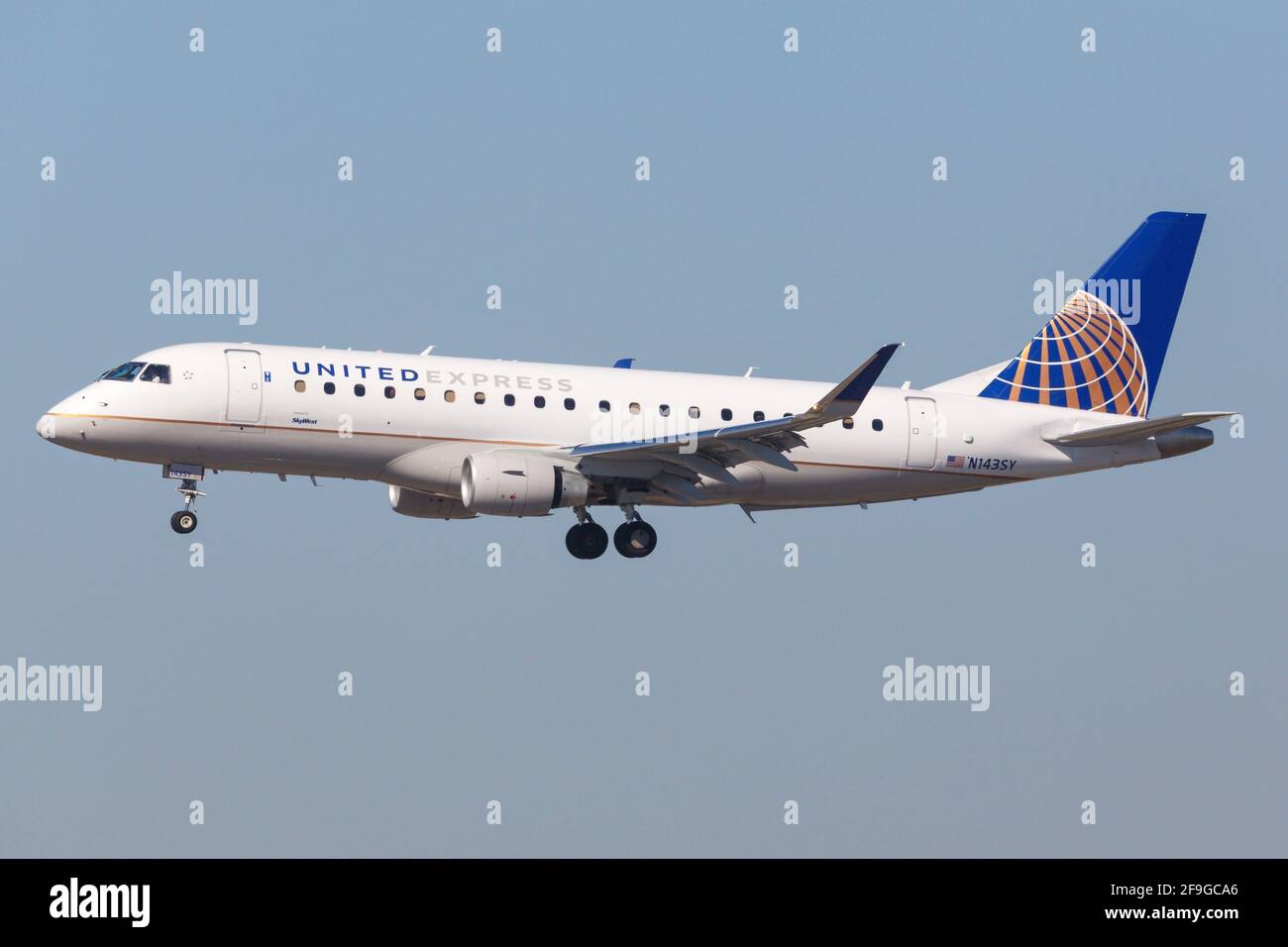 Los Angeles, USA - 21. February 2016: United Express Embraer 170 at Los ...