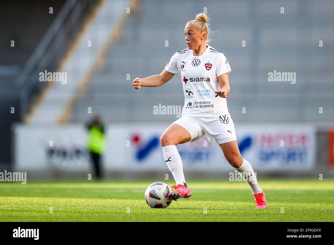 Hanna Bennison High Resolution Stock Photography and Images - Alamy