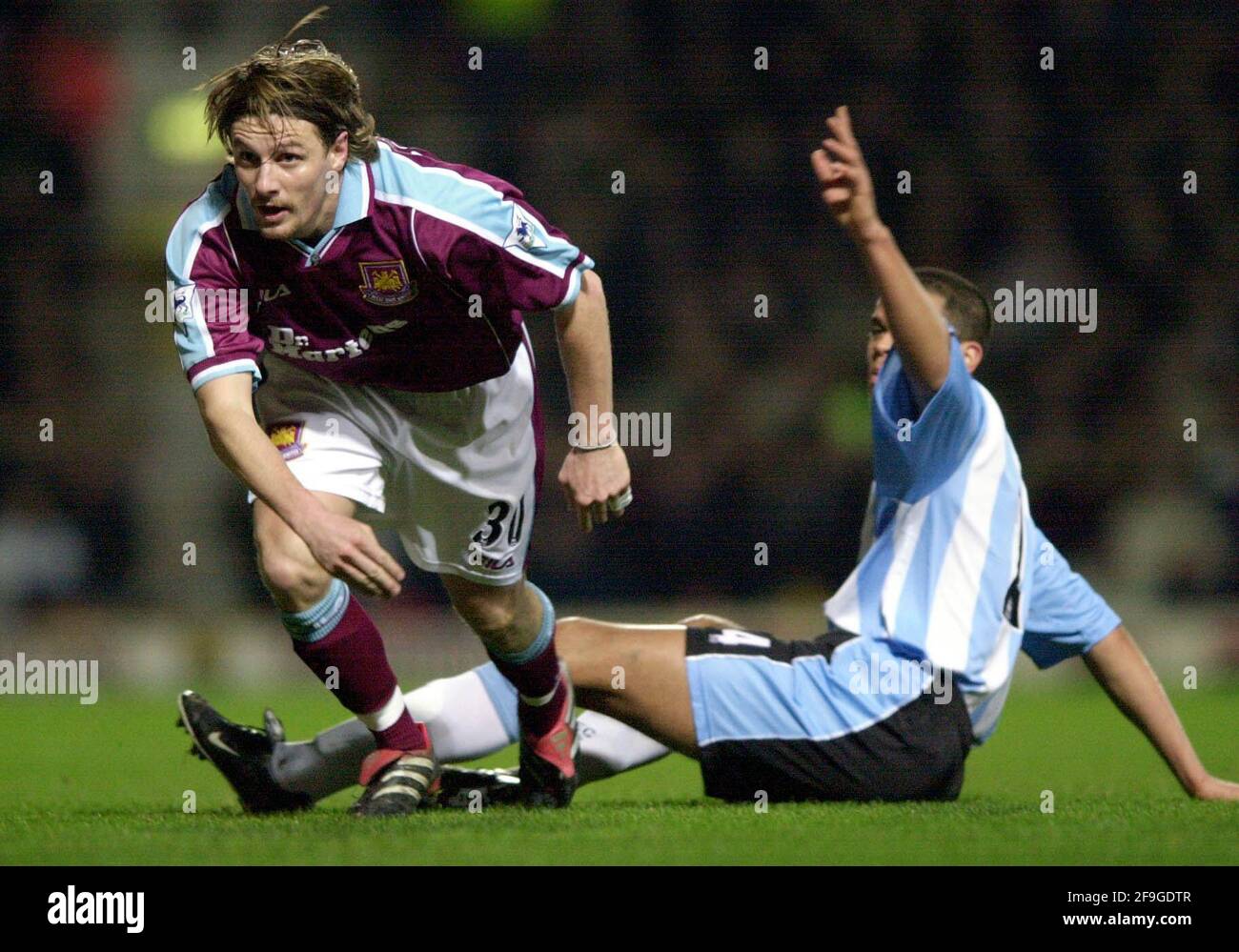 WEST HAM V COVERTRY 12/2/2001 PICTURE DAVID ASHDOWN.FOOTBALL Stock ...