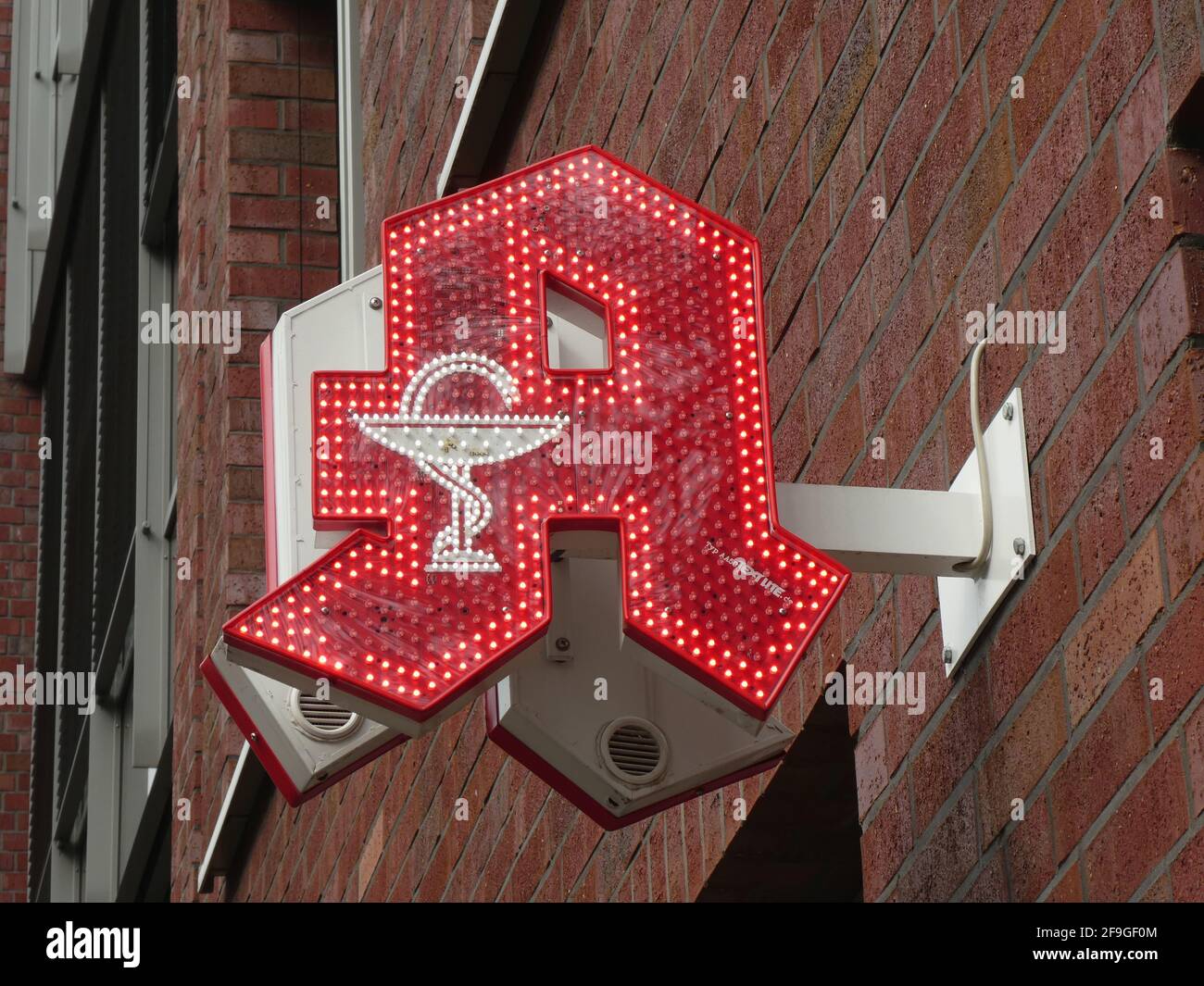 Distinctive logo hi-res stock photography and images - Alamy