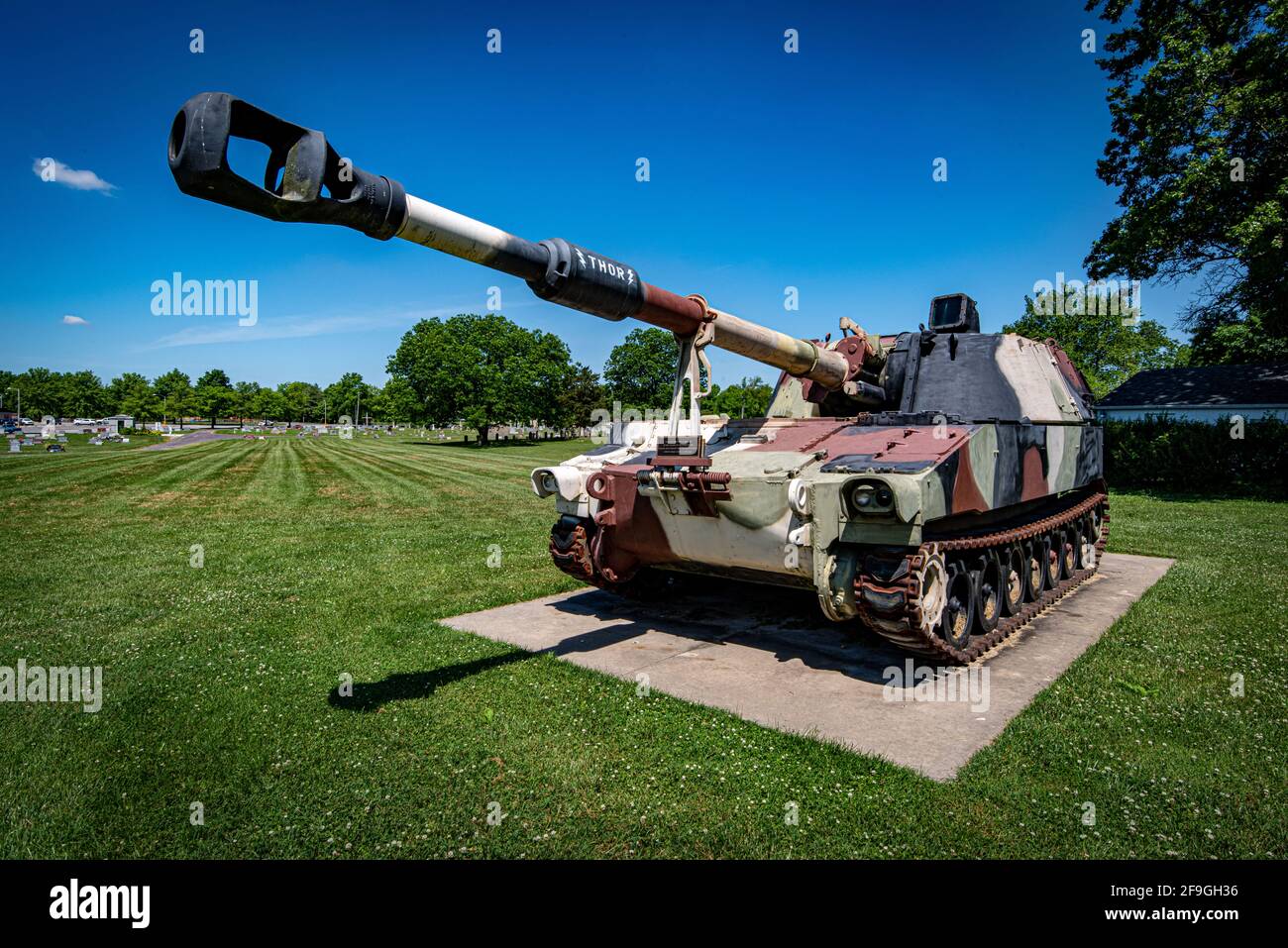 155mm Artillery Gun High Resolution Stock Photography and Images - Alamy