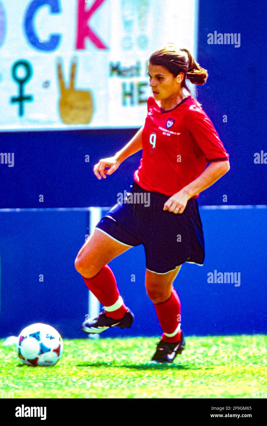 Women's world cup soccer 1999 hi-res stock photography and images - Alamy