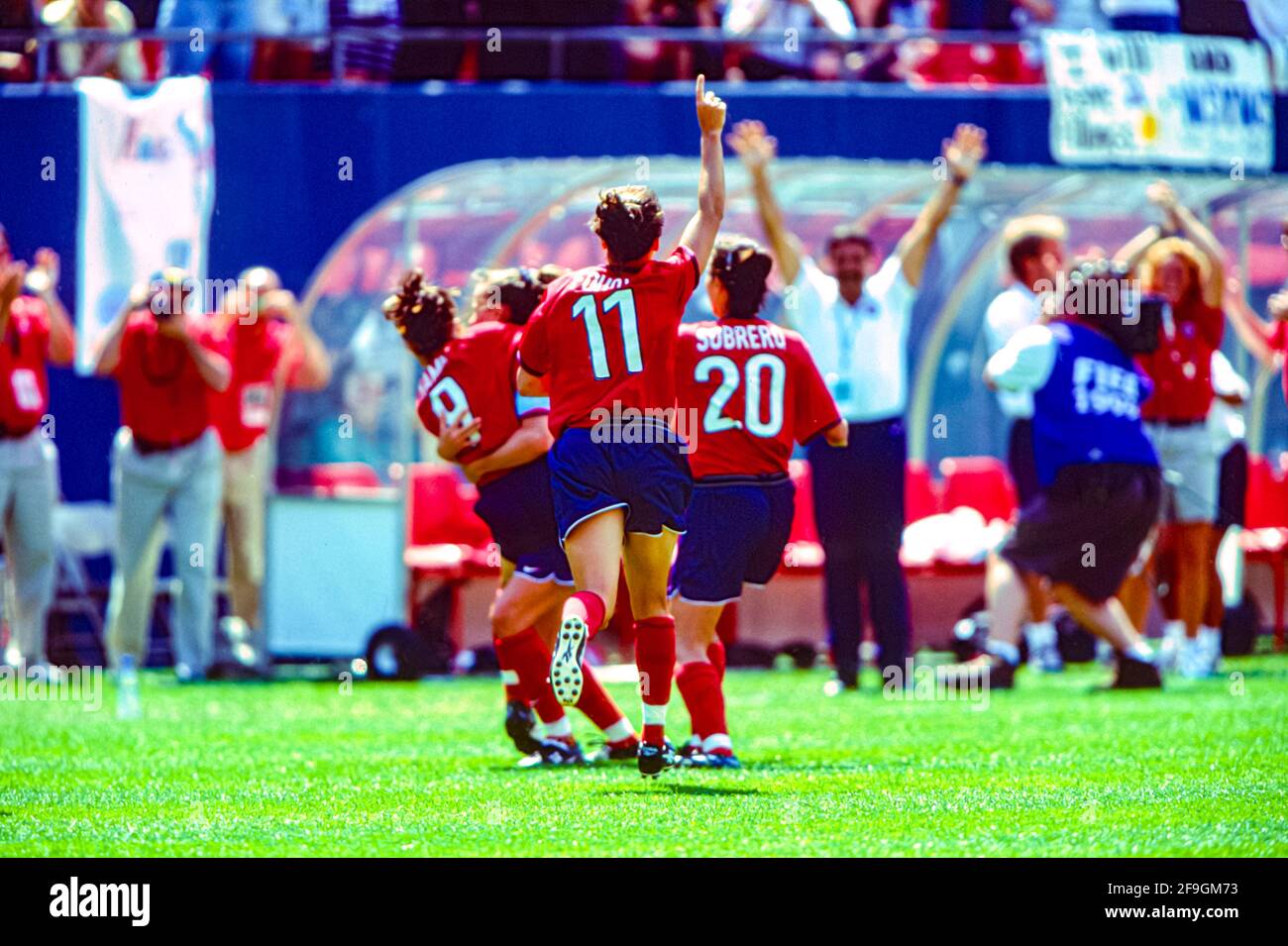 Julie Foudy, #11 and USA teammates celebrate during the USA/Denmark ...